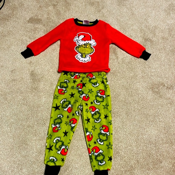 Pajamas | Grinch Fleece Pjs | Poshmark